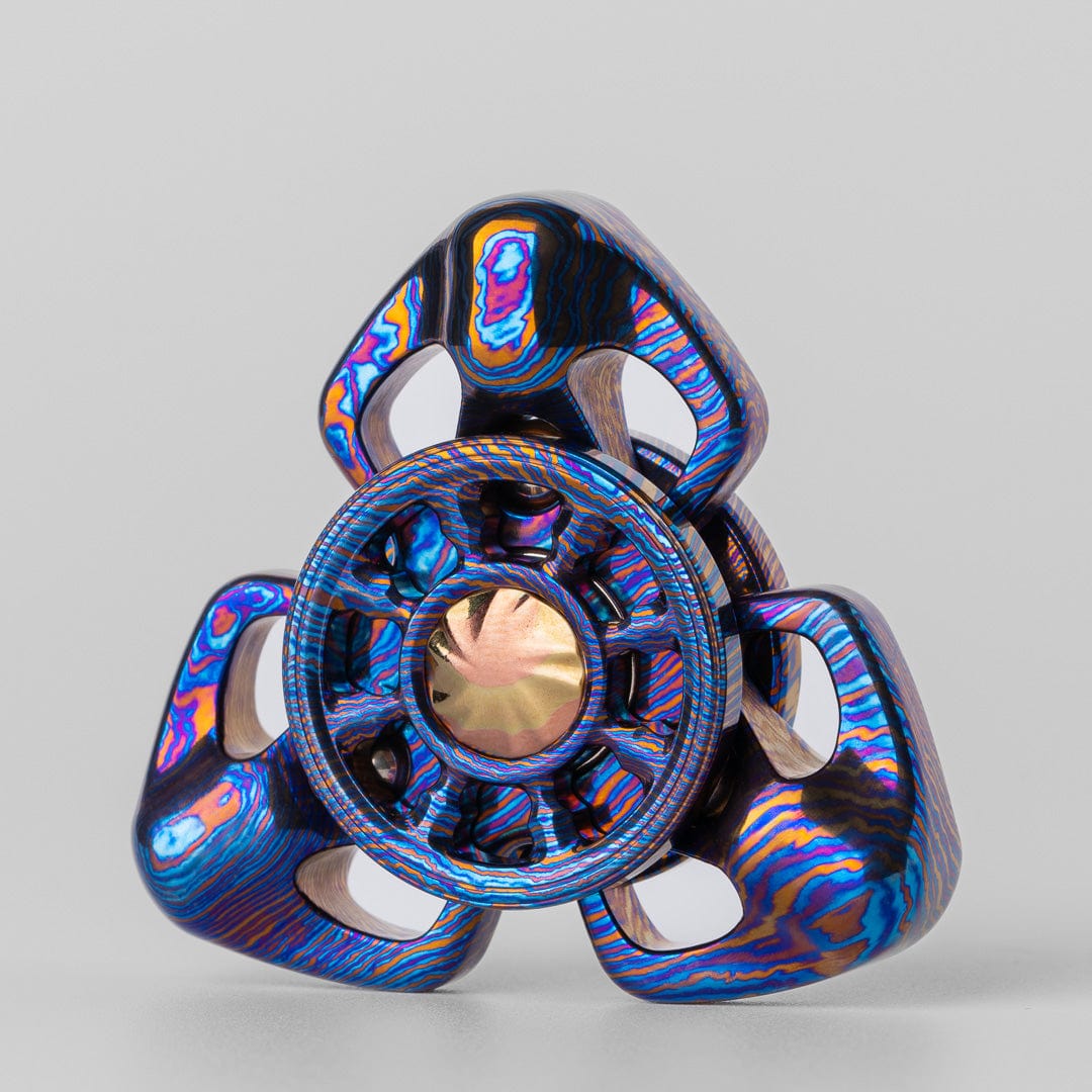 CHIMAGO, Exorcism, Fidget Spinner