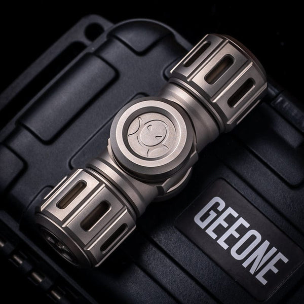 B.M, Warhammer Plus, fidget spinner