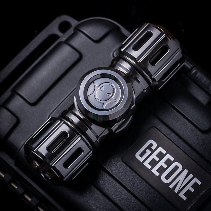 B.M, Warhammer Plus, fidget spinner