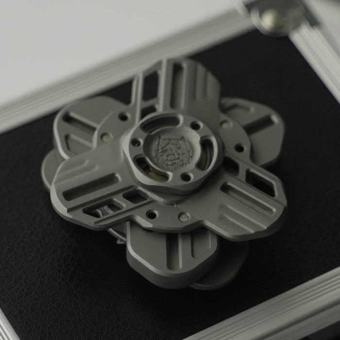 KTS, Tri linkage spinner, Fidget Spinner