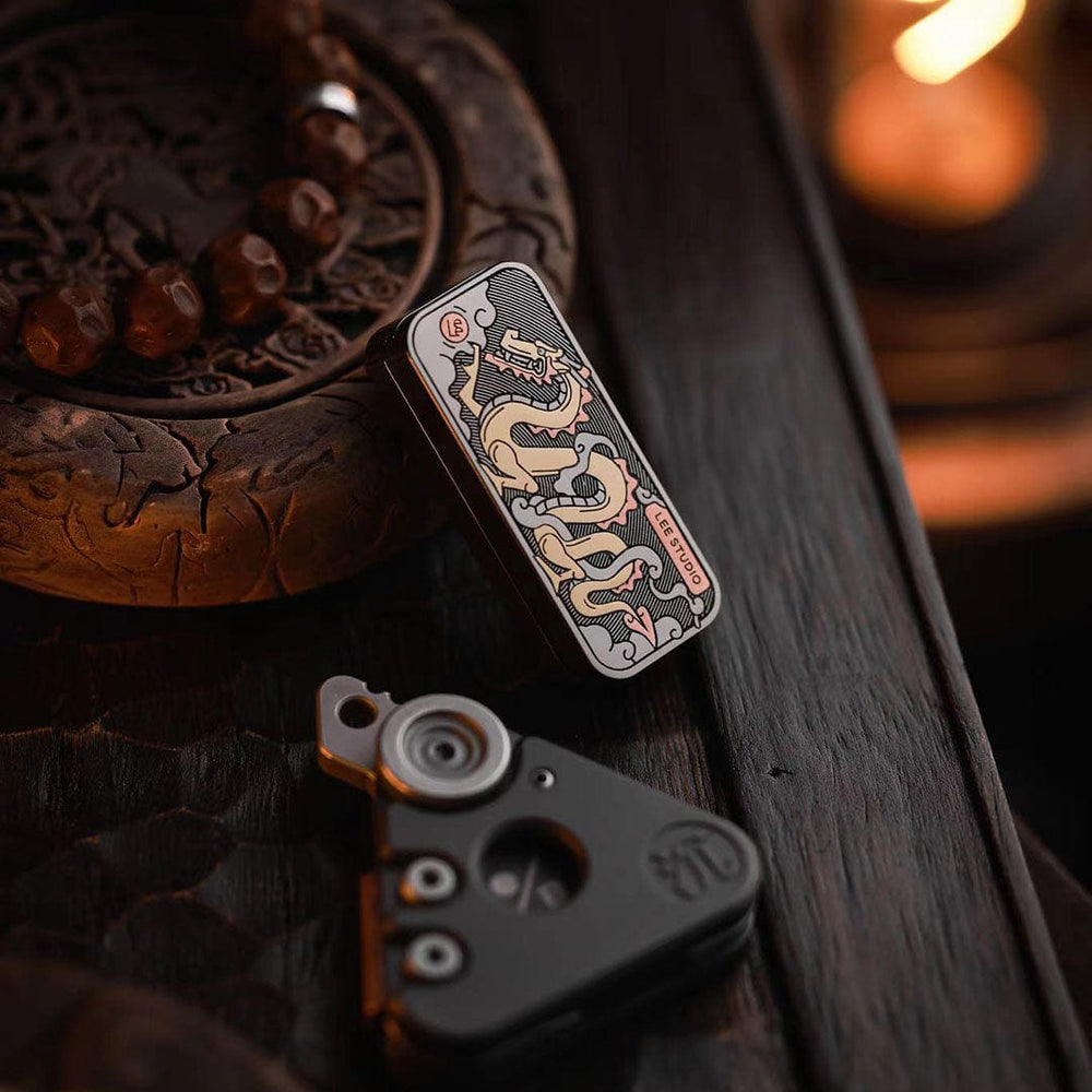 LEE STUDIO, The Wandering Dragon, Fidget Slider